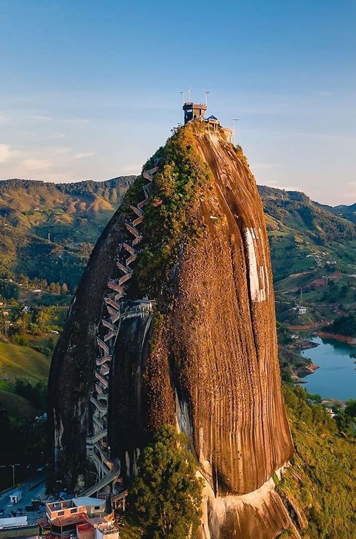 El Peñol Antioquia - Oriente Antioqueño